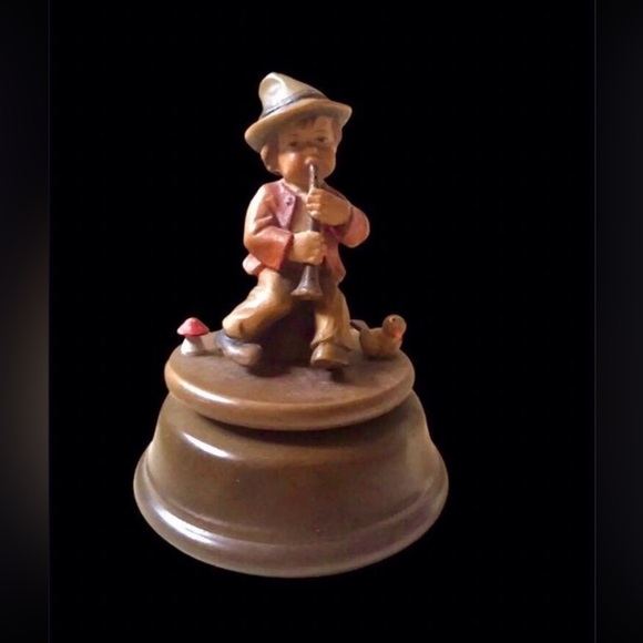 Swiss Movement | Accents | Vintage Swiss Musical Movement Music Box ...